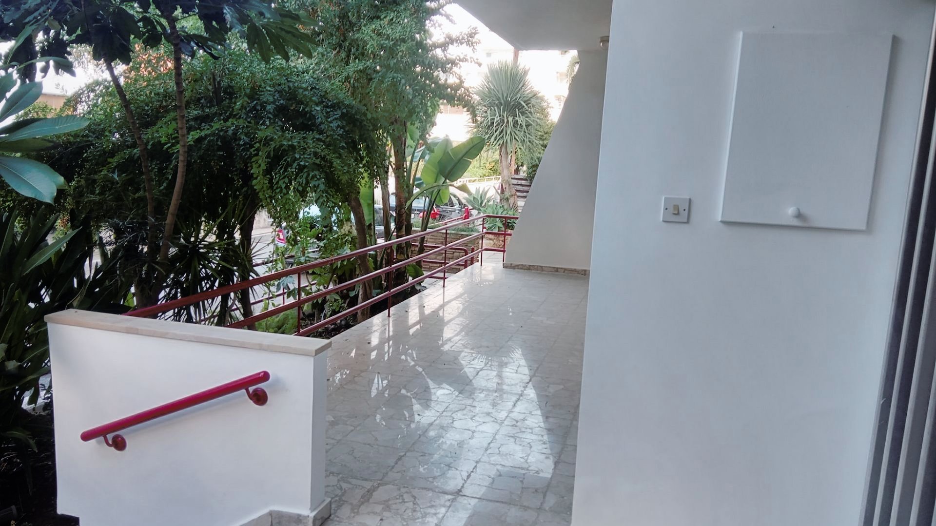 18310 €3500 - INDEX.cy