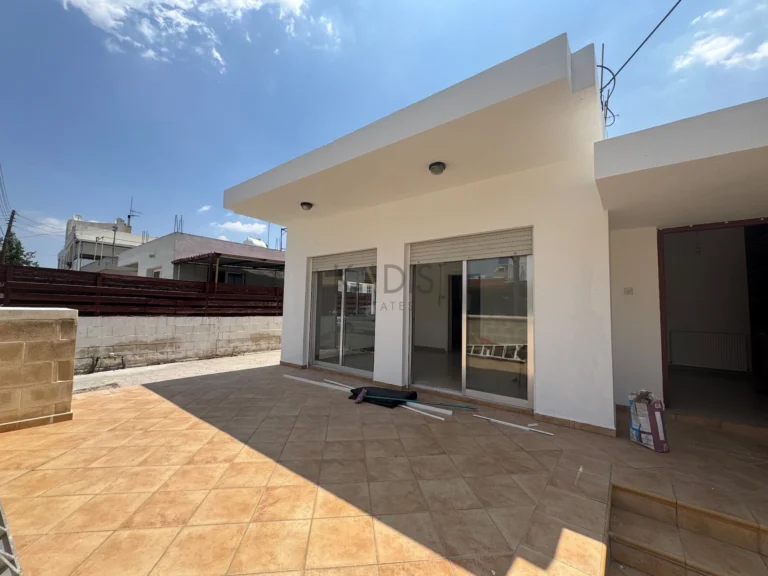 3 Bedroom House for Rent in Nicosia District €850 - INDEX.cy